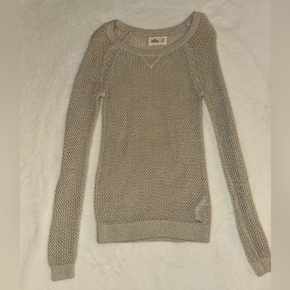Hollister | Sweaters | Gold Accent Knit Sweater | Poshmark
